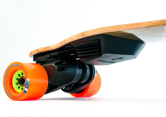 Boosted Boards סקייטבורד מטורף וממונע